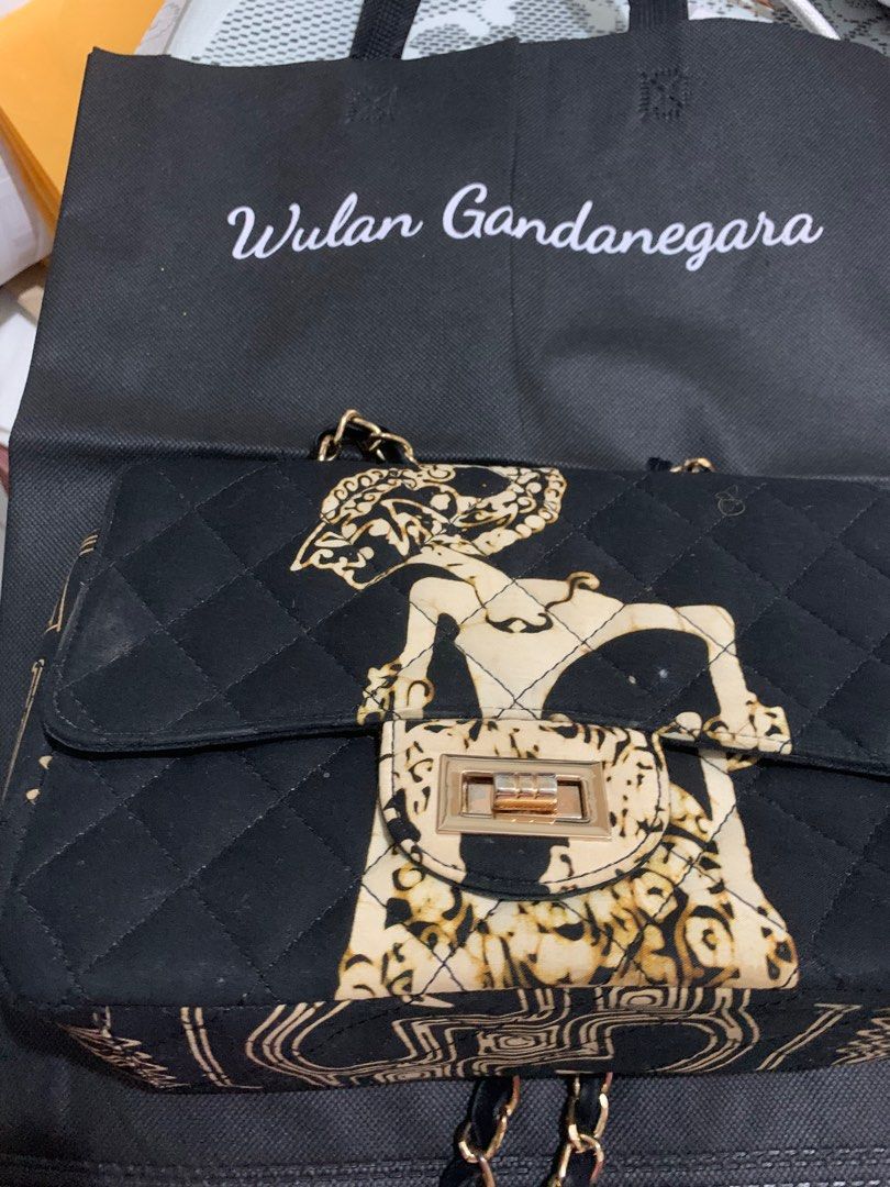 Tas Batik Wayang WG, Barang Mewah, Tas & Dompet di Carousell