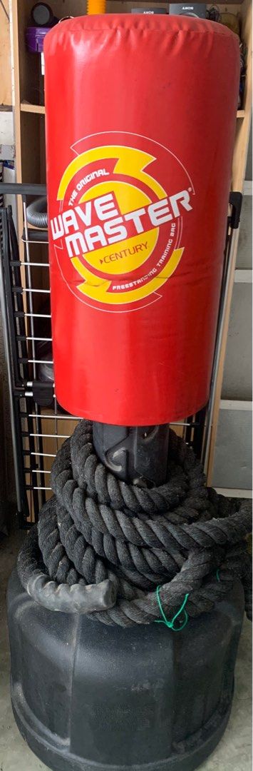 The Original Wavemaster. The Original Freestanding training bag boxing ...
