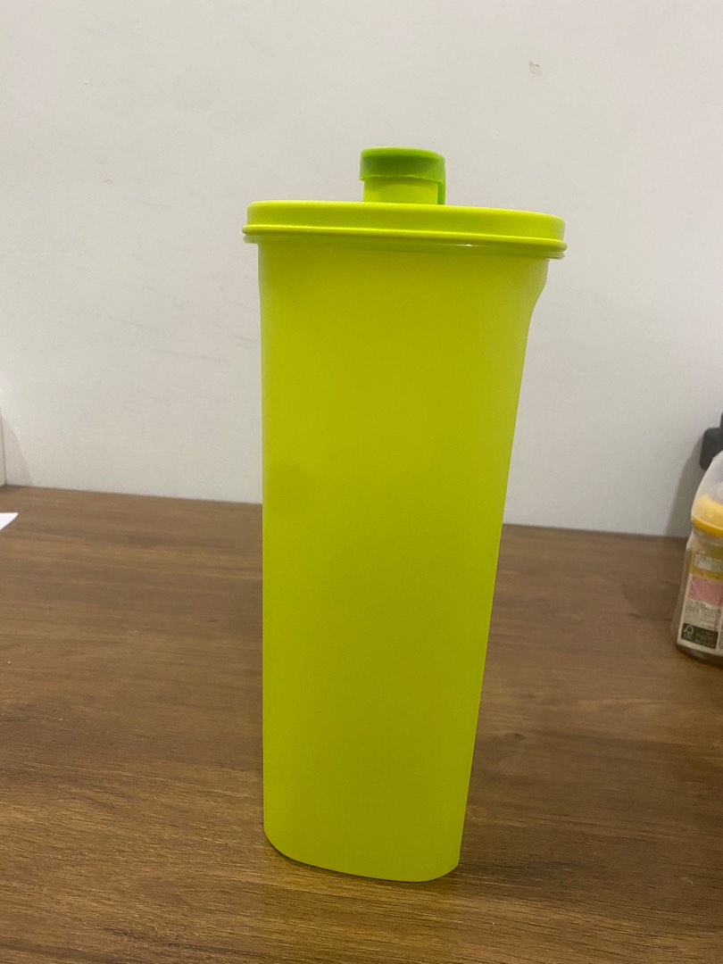 Tupperware 2Liter, TV & Home Appliances, Kitchen Appliances ...