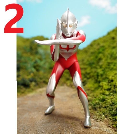 Ultraman 鹹蛋超人 Figure 全高约23 5cm 2款 興趣及遊戲 玩具 And 遊戲類 Carousell