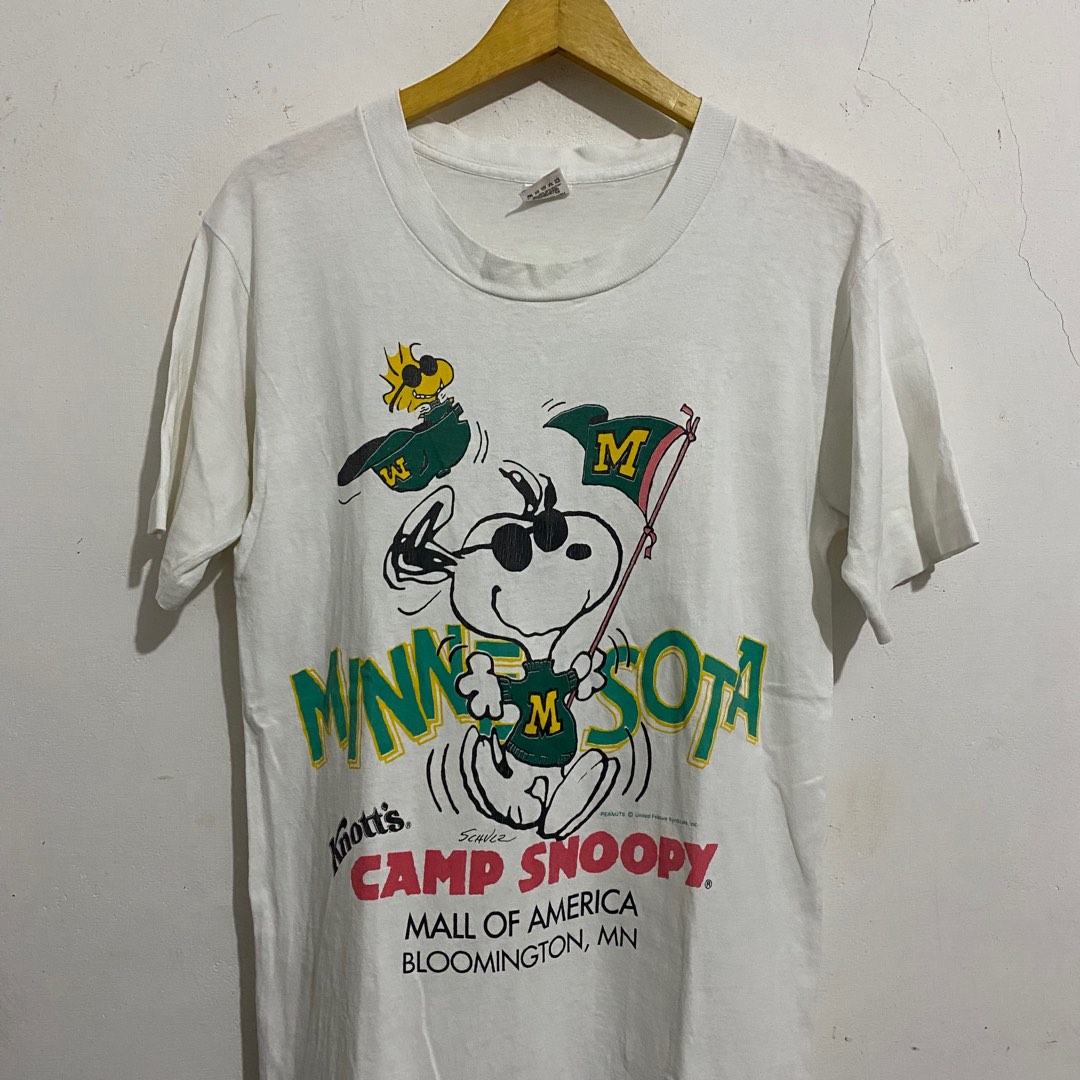 Vintage Snoopy 90s, Fesyen Pria, Pakaian , Atasan di Carousell