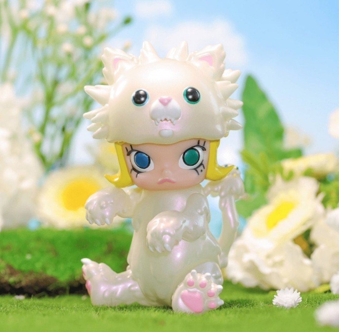 WTS POP MART Erosion Molly Costume Curio Molly, Hobbies & Toys, Toys ...