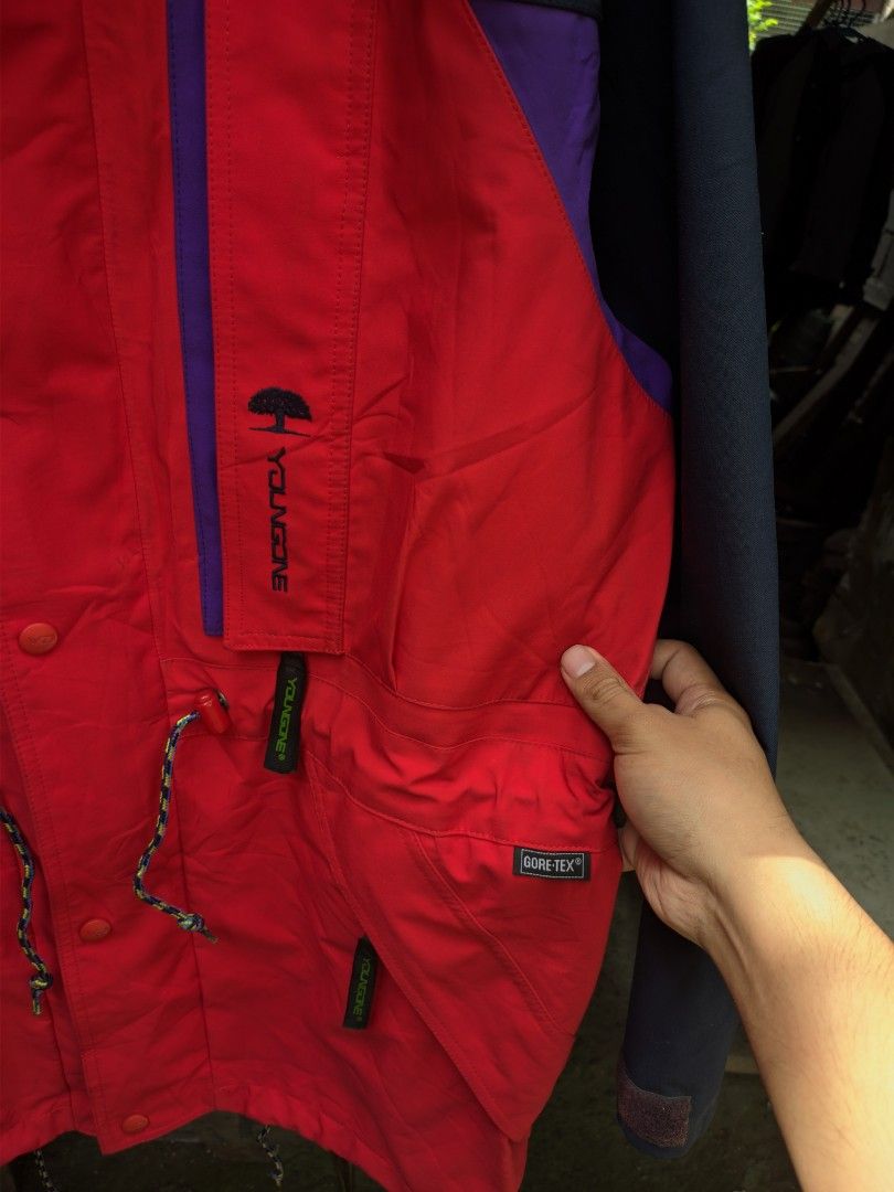 Youngone Ski Goretex Jacket, Men's Fashion, Coats, Jackets and ...