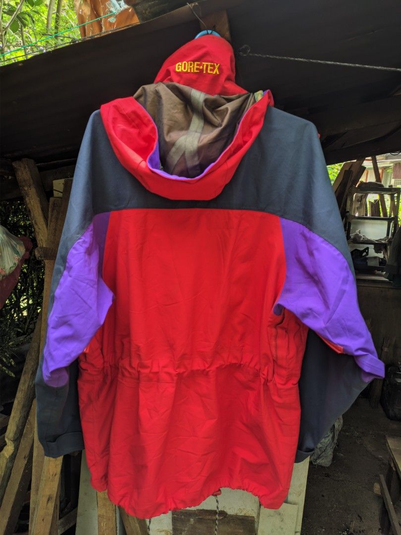 Youngone Ski Goretex Jacket, Men's Fashion, Coats, Jackets and ...