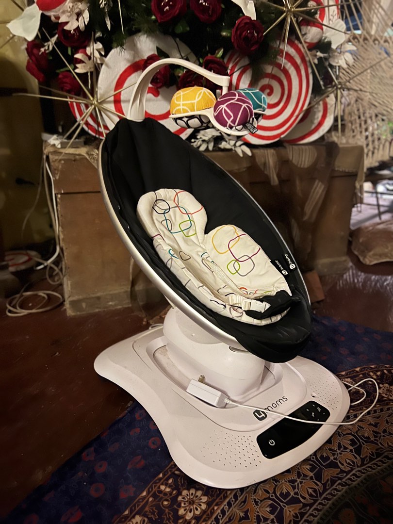 4mom Mamaroo Multi Motion Swing, Babies & Kids, Baby Nursery & Kids ...
