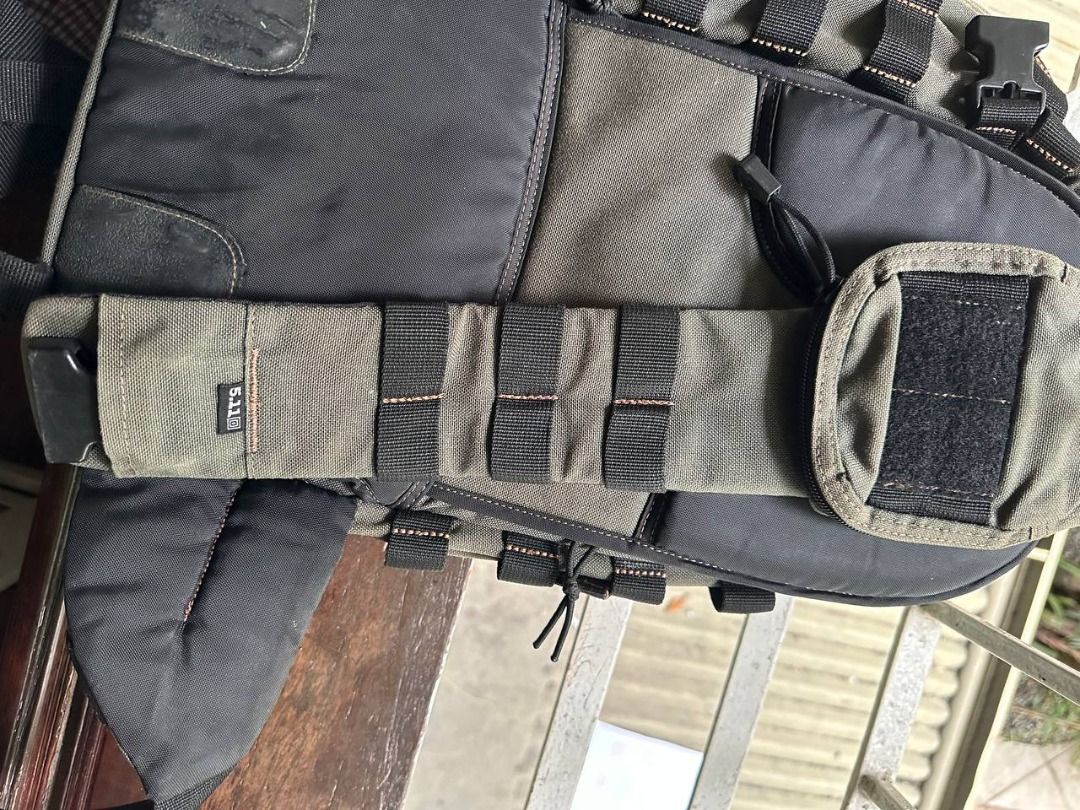 5.11 MOAB Rush 10 Double-Tap; Tactical Sling-Bag, Men's Fashion, Bags ...