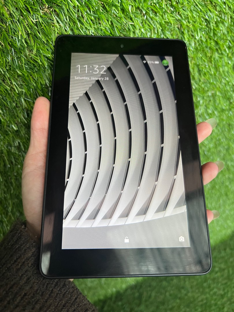 Amazon Fire 5th Generation Tablet, Mobile Phones & Gadgets, Tablets ...