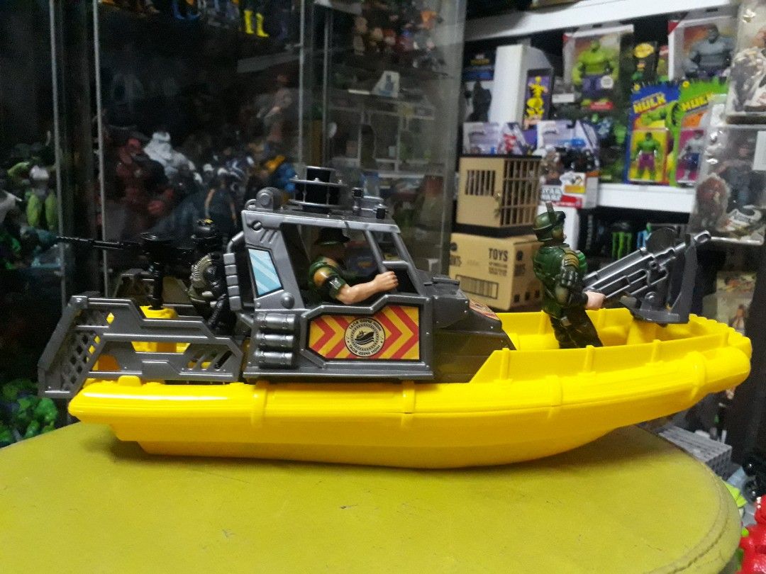 Army Combat force 9 military speed boat, Hobbies & Toys, Toys & Games ...