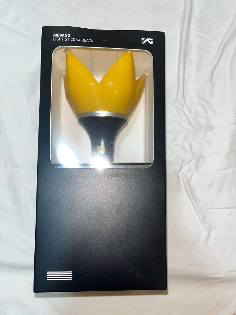 Bigbang lightstick v4 black, Hobbies & Toys, Memorabilia & Collectibles ...
