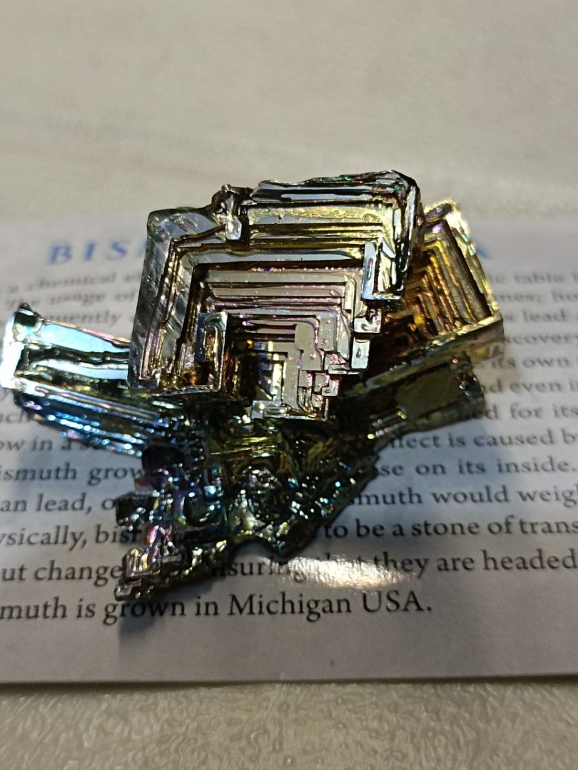 Bismuth element- stone of transformation, Hobbies & Toys, Memorabilia ...