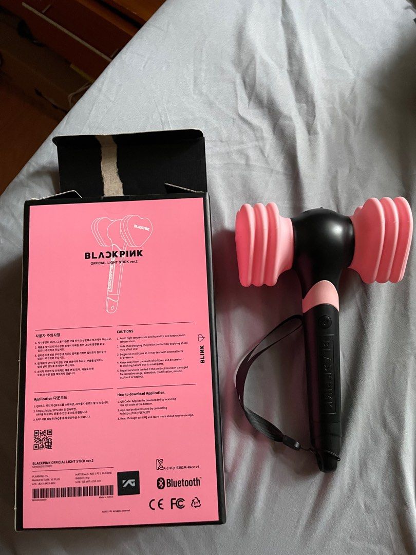 BLACKPINK Official Lightstick Version 2, Hobbies & Toys, Memorabilia ...