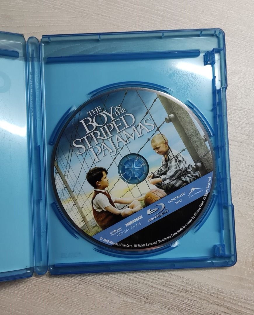 Blu-ray DVD: The Boy in Striped Pajamas (comes with book), Hobbies ...