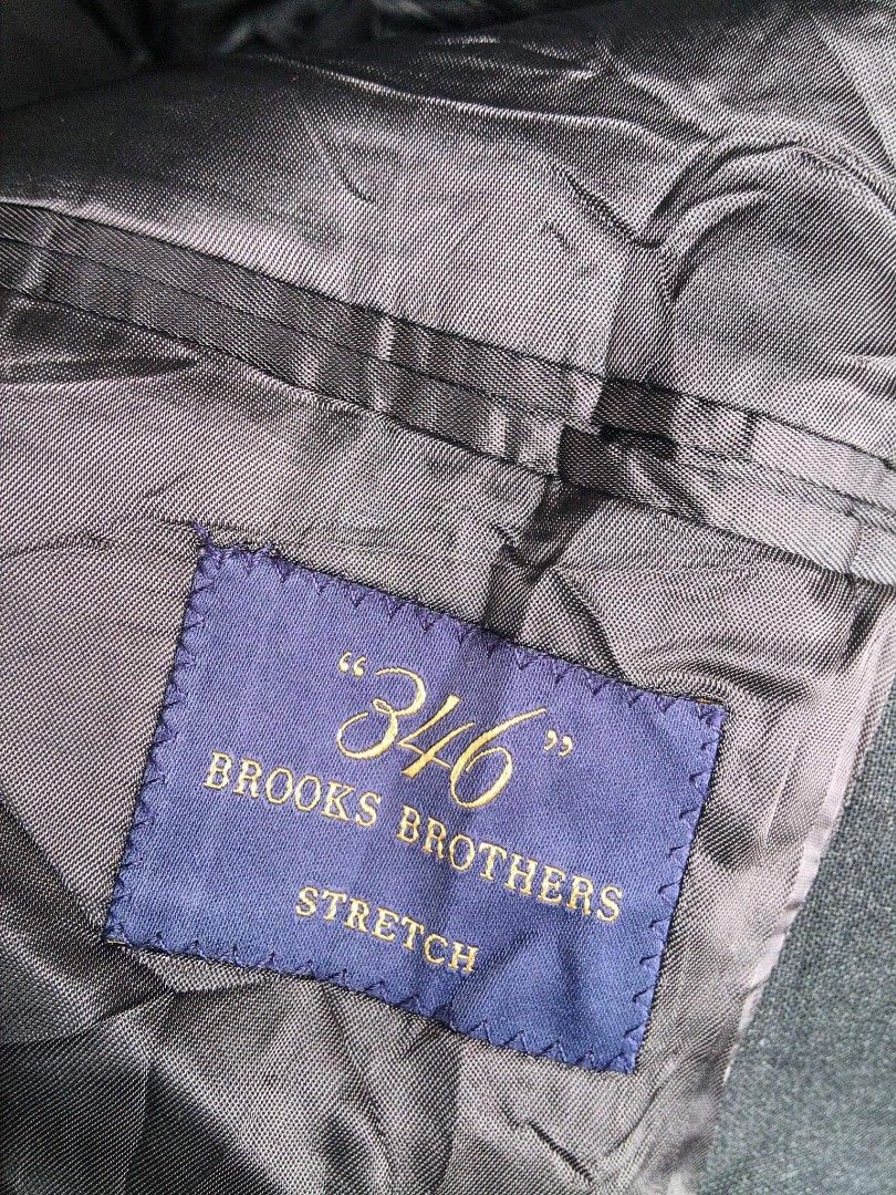 BROOK BROTHERS, Men's Fashion, Coats, Jackets and Outerwear on Carousell