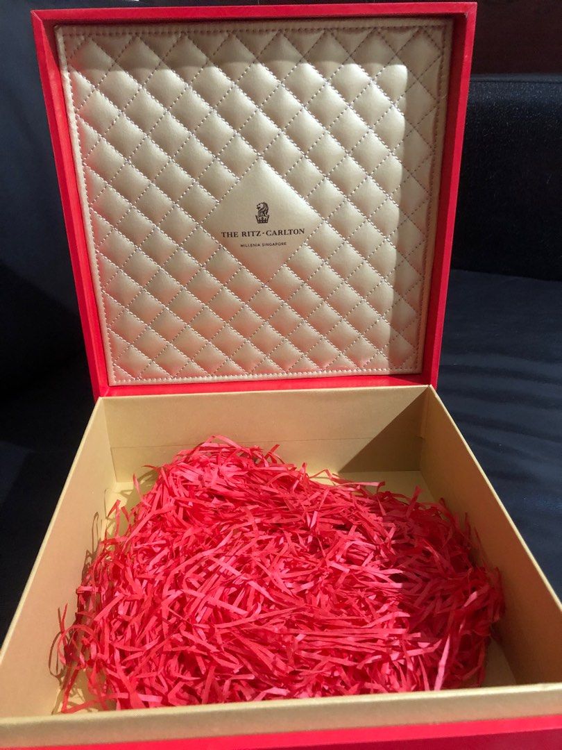 Cake lapis box from Ritz Carlton, Furniture & Home Living, Kitchenware ...