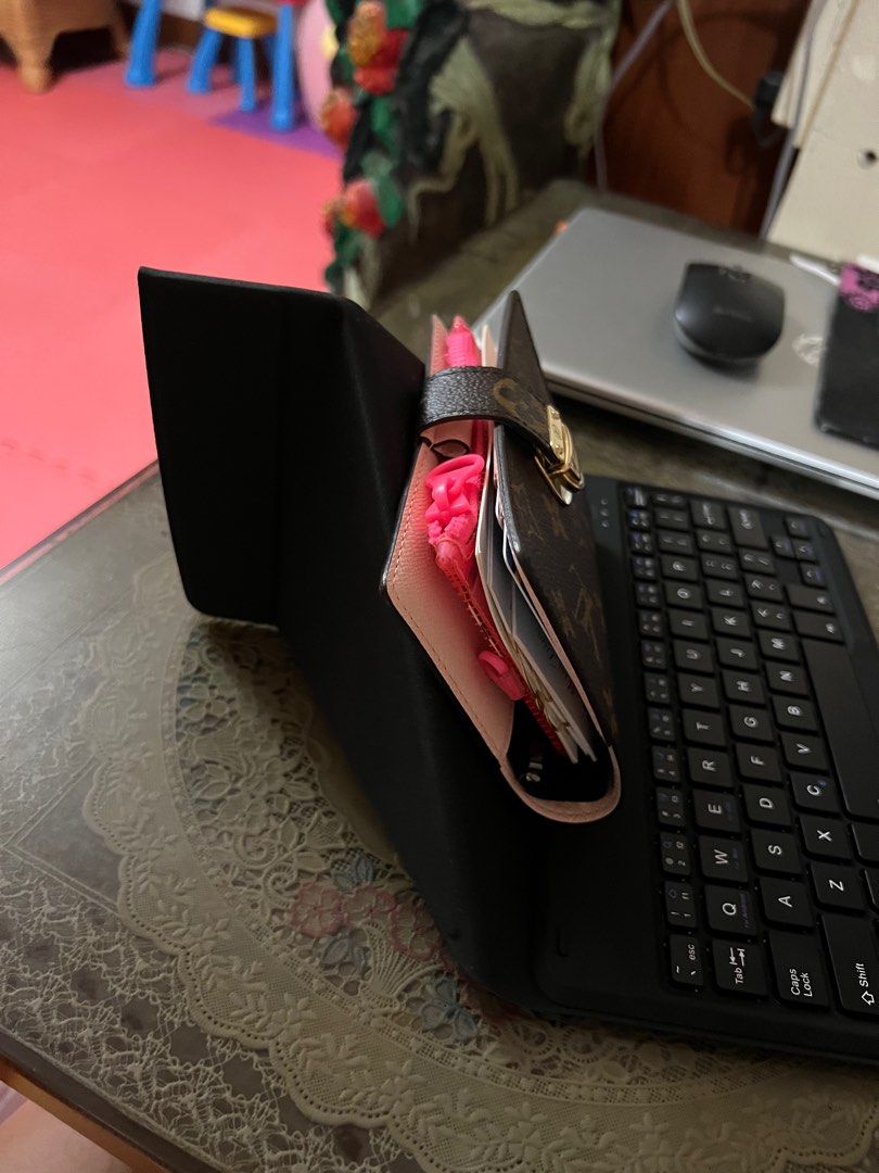 CAPDASE BLUETOOTH KEYBOARD FOR PHONE OR TABLET, Computers & Tech, Parts ...