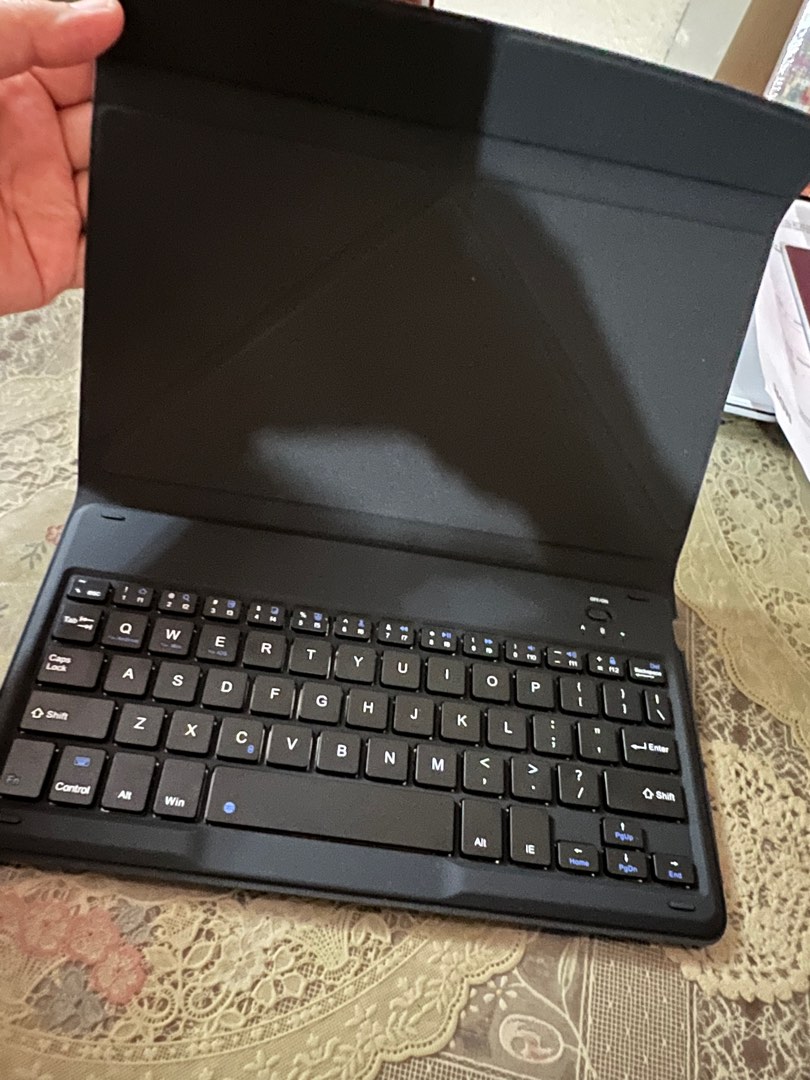 CAPDASE BLUETOOTH KEYBOARD FOR PHONE OR TABLET, Computers & Tech, Parts ...