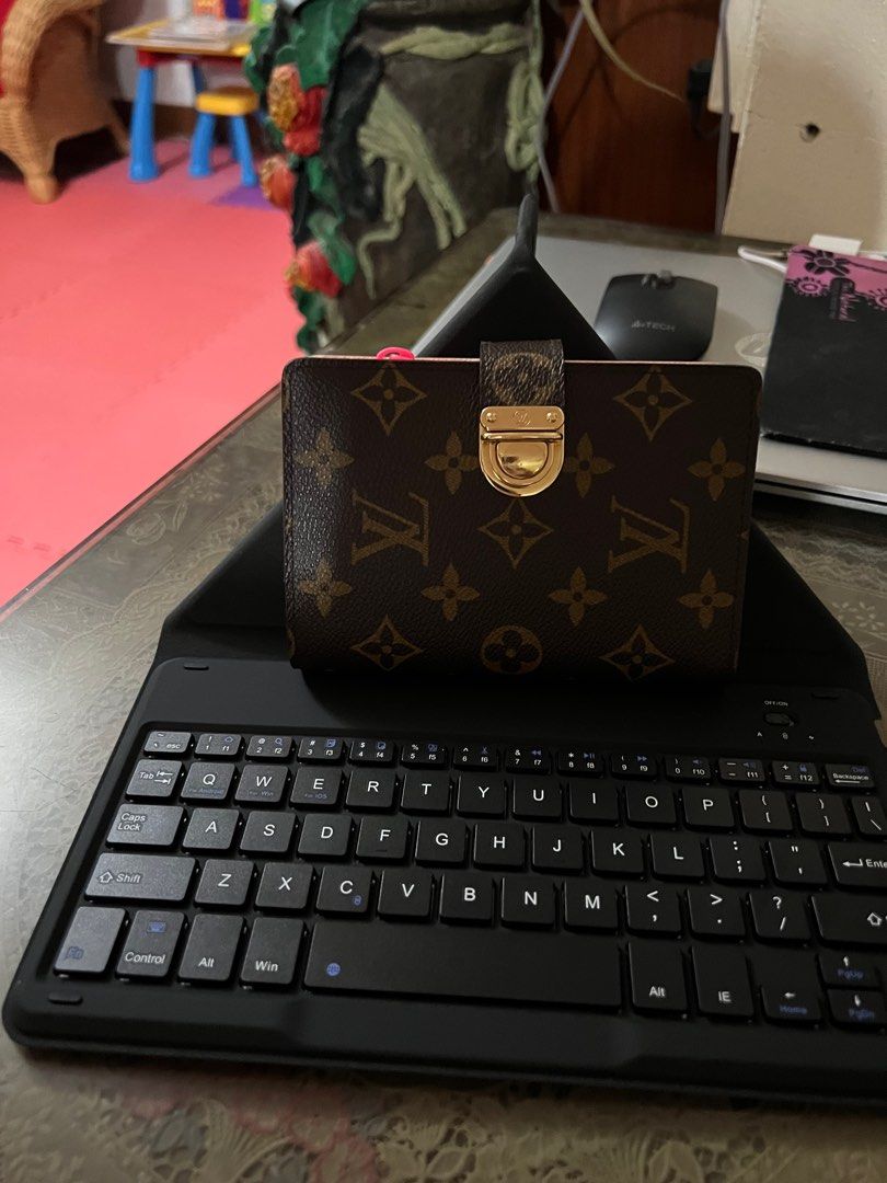 CAPDASE BLUETOOTH KEYBOARD FOR PHONE OR TABLET, Computers & Tech, Parts ...