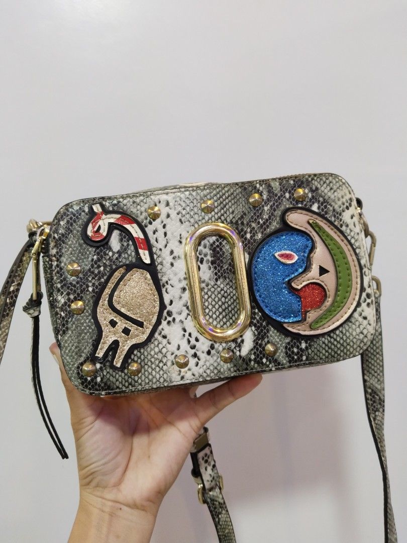 Cefiro brand, Women's Fashion, Bags & Wallets, Cross-body Bags on Carousell