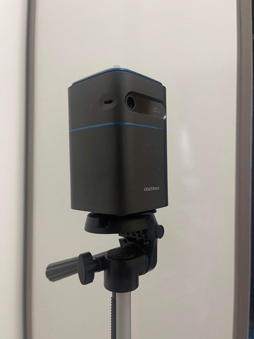 Celestial Omni smart projector, TV & Home Appliances, TV ...