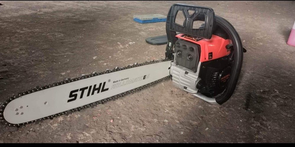 Chainsaw 24" Stihl Germany 2 stroke, Commercial & Industrial ...