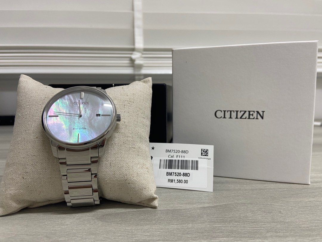 Citizen Eco-Drive (Sunlight Re-charging), Women's Fashion, Watches ...