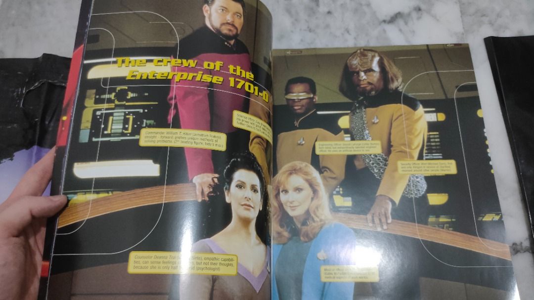 Collectable Star Trek World Tour Singapore 1999 *Rare* *Complete Press ...