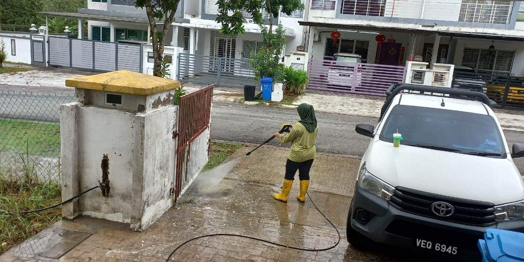 Deep cleaning (cuci rumah), Services, Home Services, Cleaning on Carousell