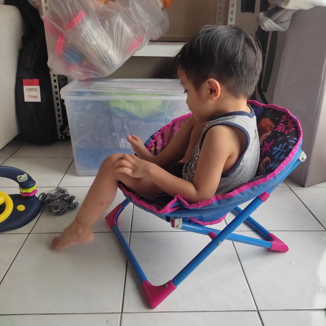 Disney Frozen Elsa Anna Sven Olaf Camping folding chair, Babies & Kids ...