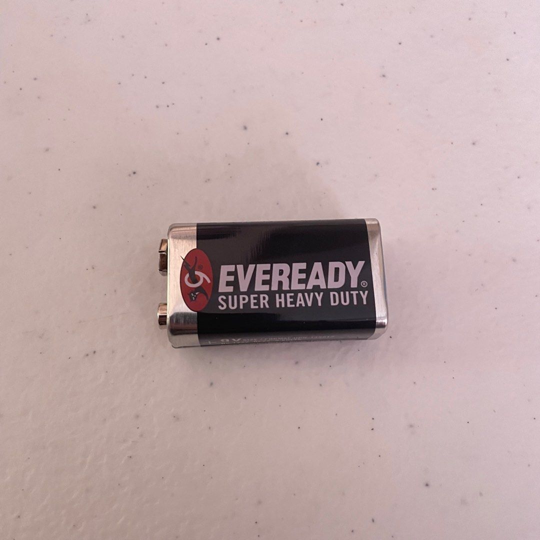 Eveready Battery 9 volts, Mobile Phones & Gadgets, Mobile & Gadget ...