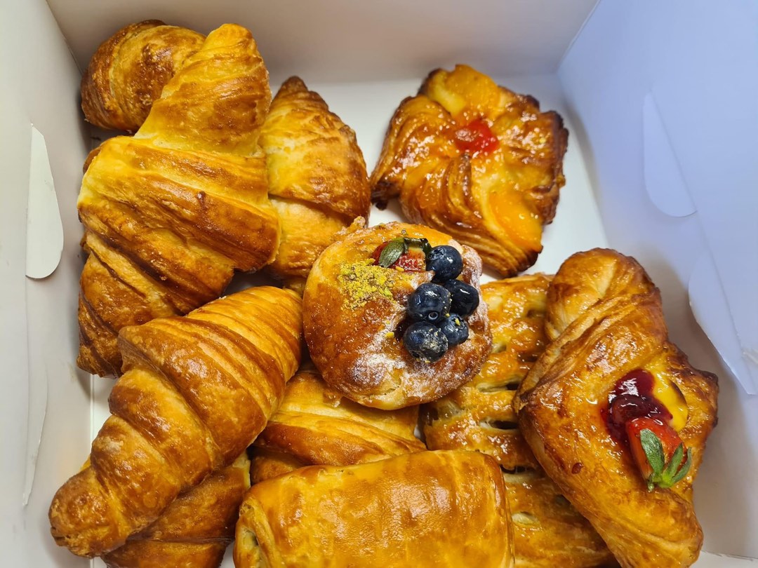 Freshly Bake (HALAL) Assorted Pastry, Food & Drinks, Homemade Bakes on ...