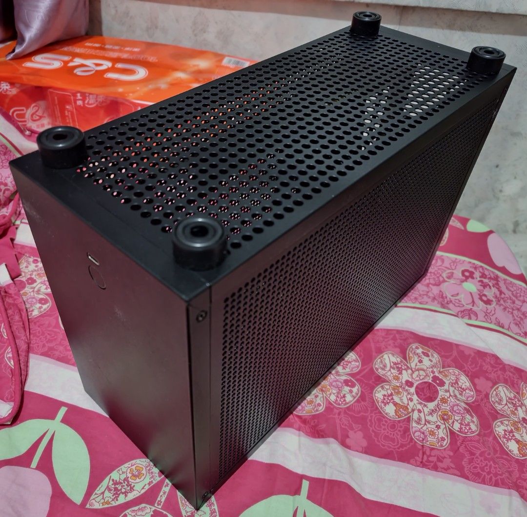 GEEEK M50 A4 ITX Case, 電腦＆科技, 電腦周邊及配件, 電腦周邊產品 - Carousell