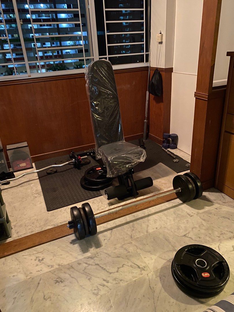 Gym set, Sports Equipment, Exercise & Fitness, Weights & Dumbbells on ...