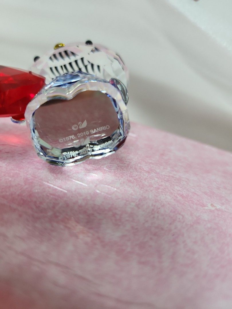 Hello Kitty & Dear Daniel Valentines Swarovski Figurine, Hobbies & Toys ...