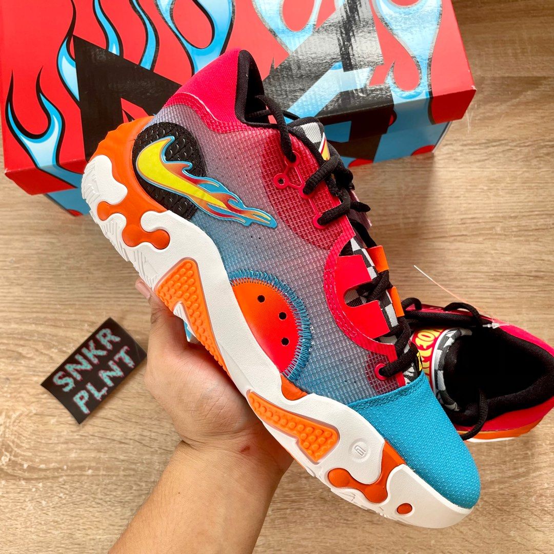 Hot Wheels x Nike PG 6 NRG EP, Men's Fashion, Footwear, Sneakers on ...