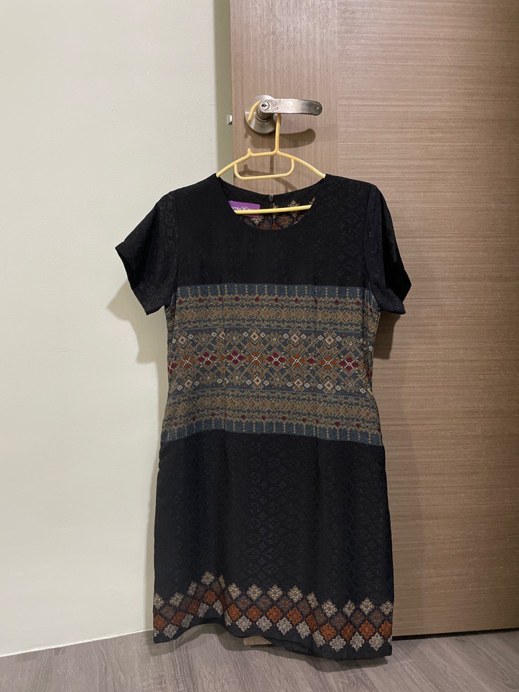 Indonesian Batik Dress, Women's Fashion, Dresses & Sets, Traditional ...