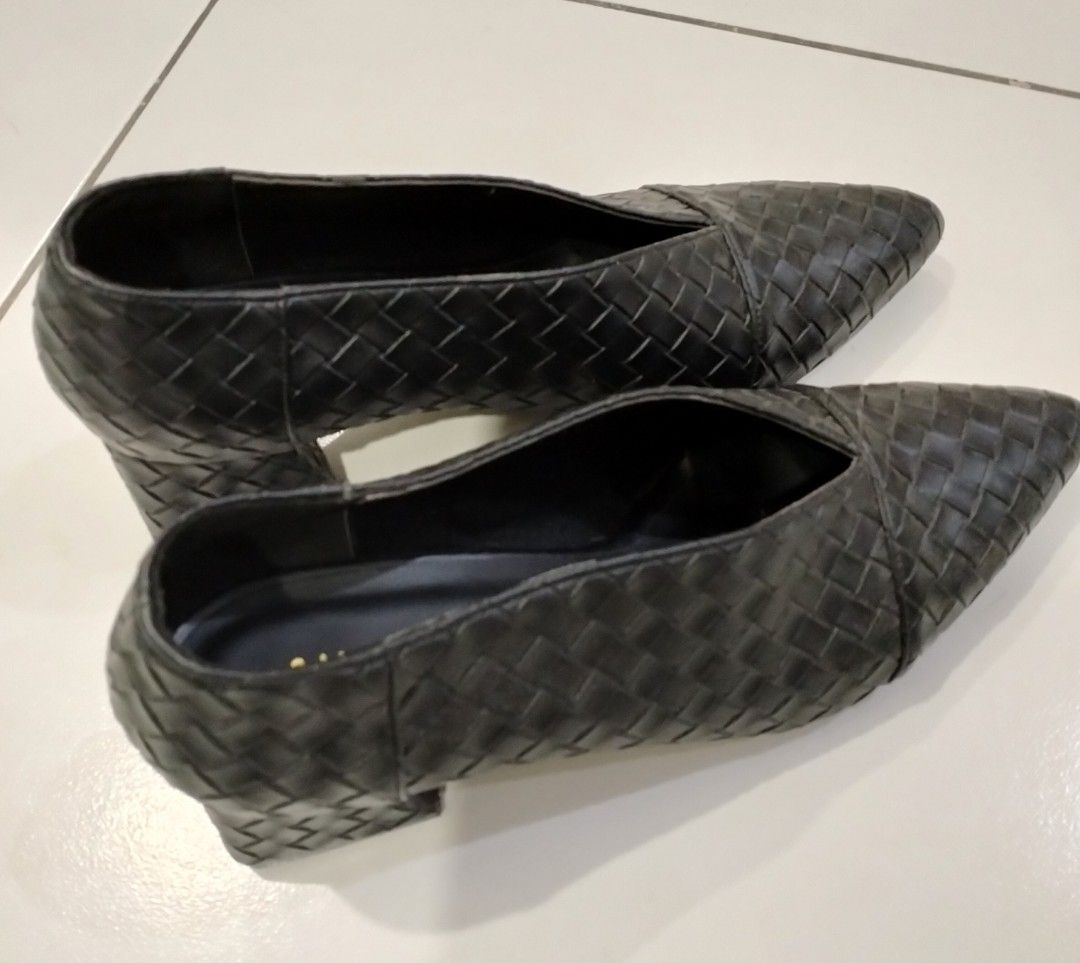 Jayla Iconic 2Morrow Shoes, Women's Fashion, Footwear, Heels on Carousell