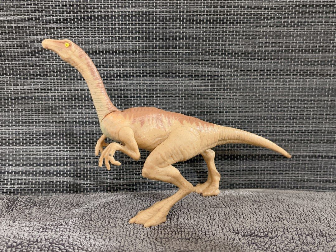 Jurassic World Gallimimus Dinosaur Figure, Hobbies & Toys, Toys & Games ...