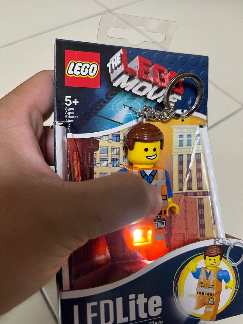 Lego Movie LEDlite Key Light Keychain Emmet Unikitty Good Bad Cop ...