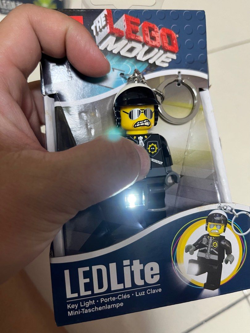 Lego Movie LEDlite Key Light Keychain Emmet Unikitty Good Bad Cop ...