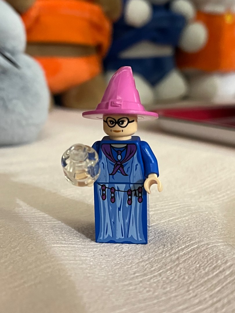 Lego Professor Sybill Trelawney Harry Potter HP049, 興趣及遊戲, 玩具 & 遊戲類 ...