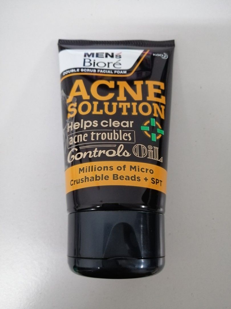 Men's Biore Double Scrub facial foam 100ml Acne solution helps clear ...