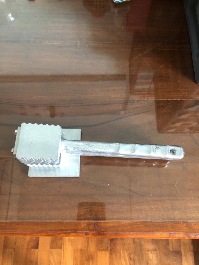 Metal Hand Assembly, Furniture & Home Living, Home Improvement ...