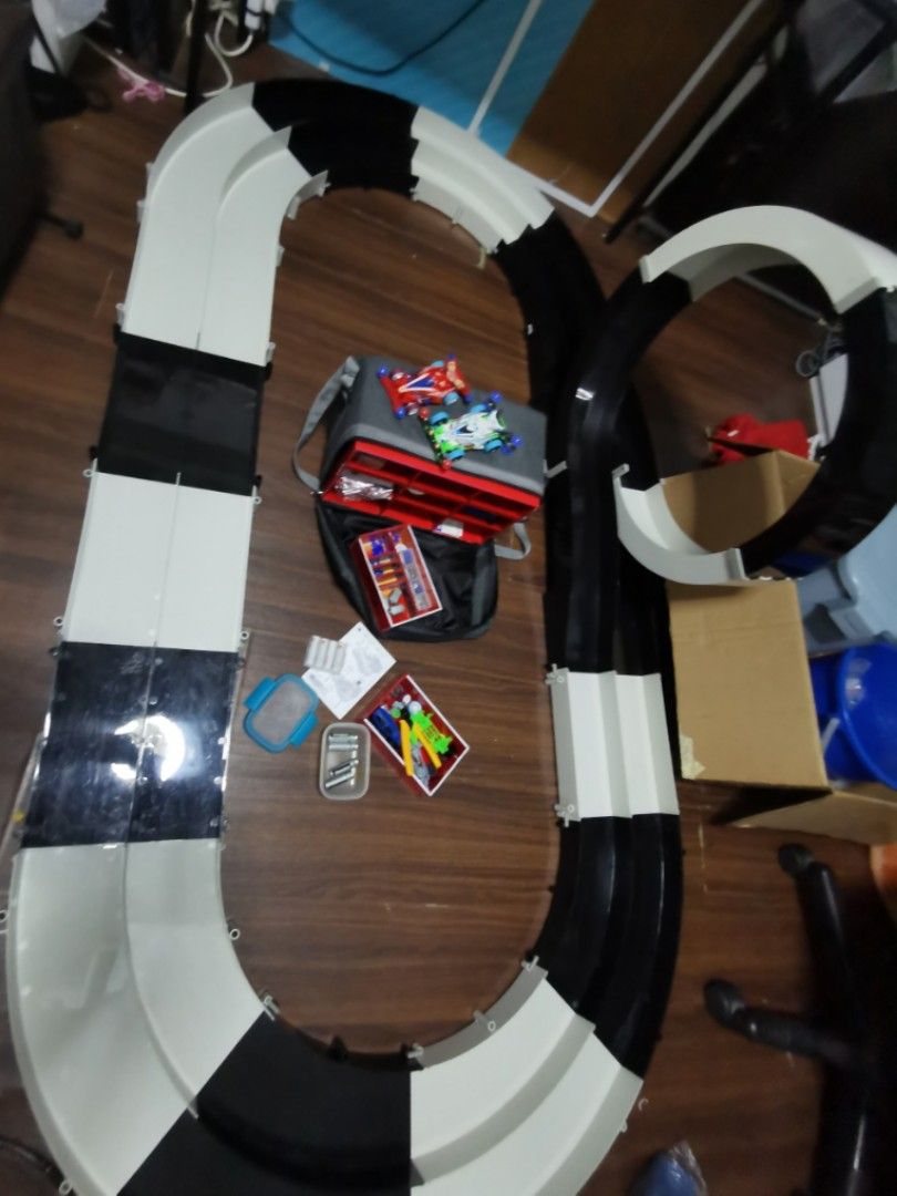 Mini 4wd 2 lane race track with 360 loop, Hobbies & Toys, Toys & Games ...