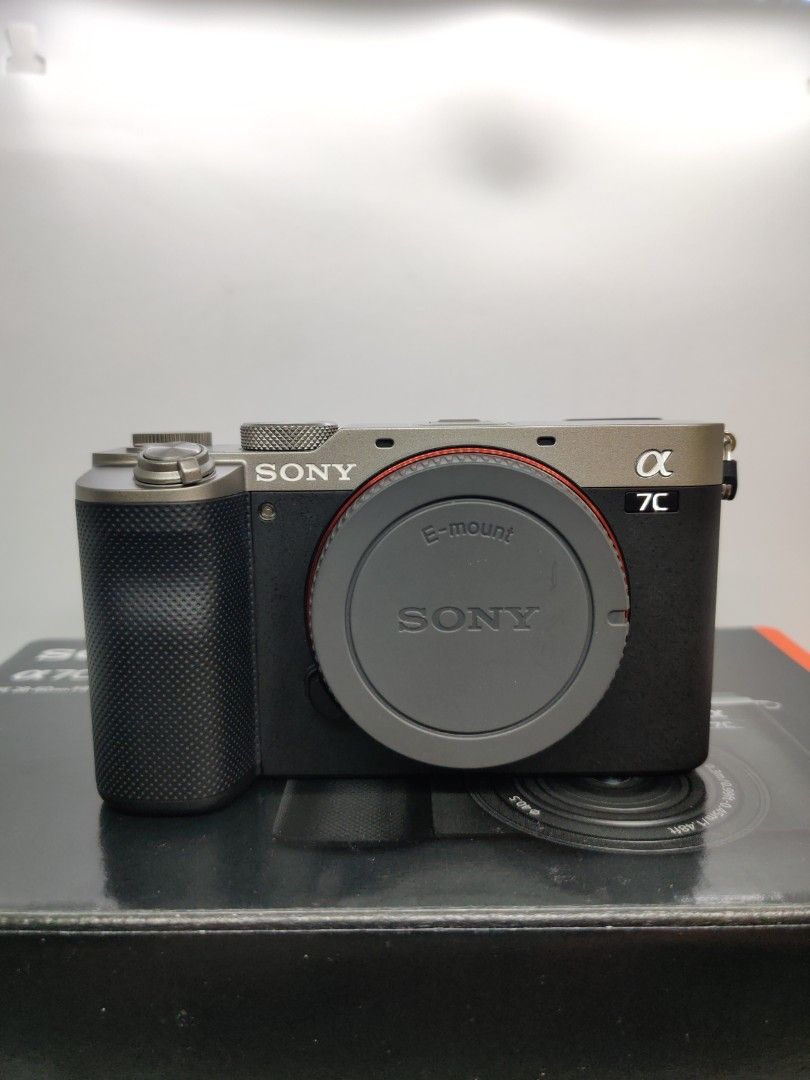 Mint! Sony A7C Silver Body, Photography, Cameras on Carousell