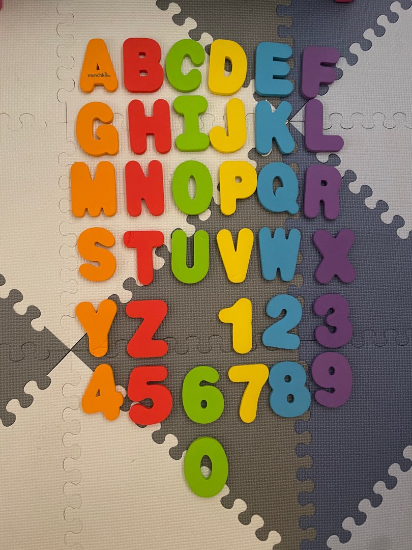 Munchkin Bath Letters & Numbers, Babies & Kids, Bathing & Changing ...