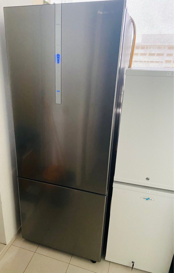 Panasonic Econavi fridge/freezer, TV & Home Appliances, Kitchen ...