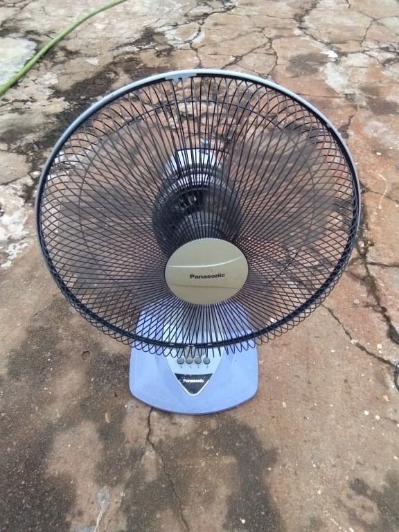 PANASONIC table fan 16 inch kipas angin mejas 58W, Furniture & Home ...