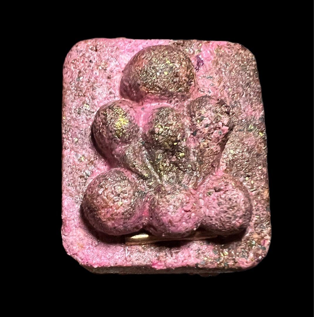 Pink Pim Copper Takrut Phra Ghost Pidta Kradoo Pi Ton 59 Temple box ...