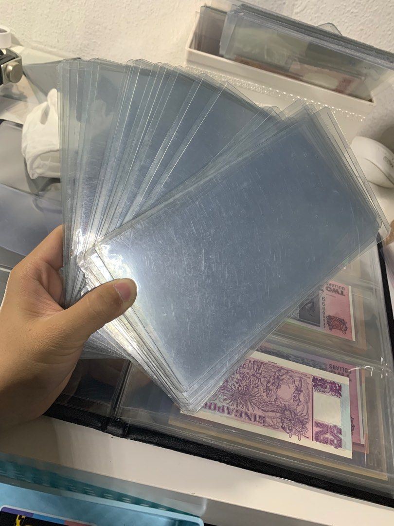 Plastic sleeve for banknote, Hobbies & Toys, Memorabilia & Collectibles ...