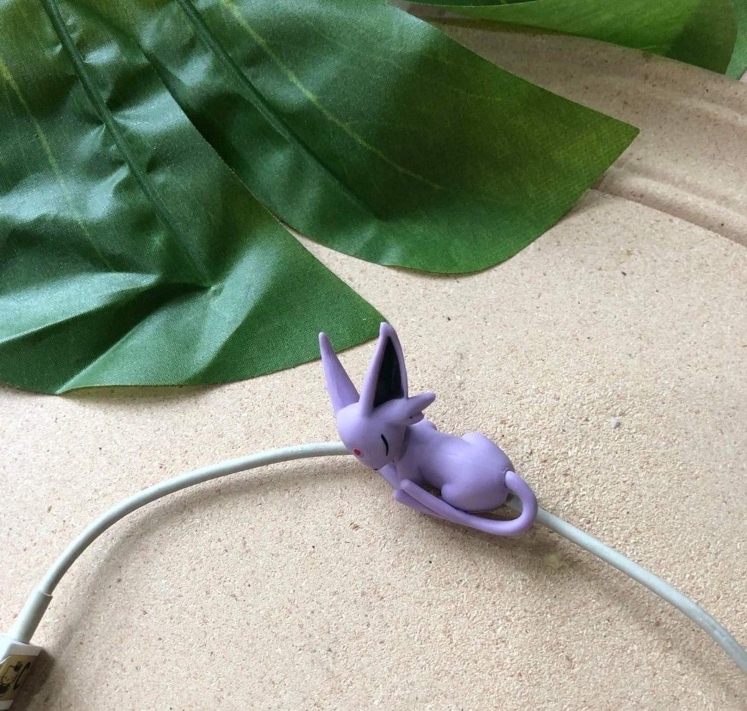 Pokemon Cable Protector Umbreon Espeon Eevee, Mobile Phones & Gadgets ...